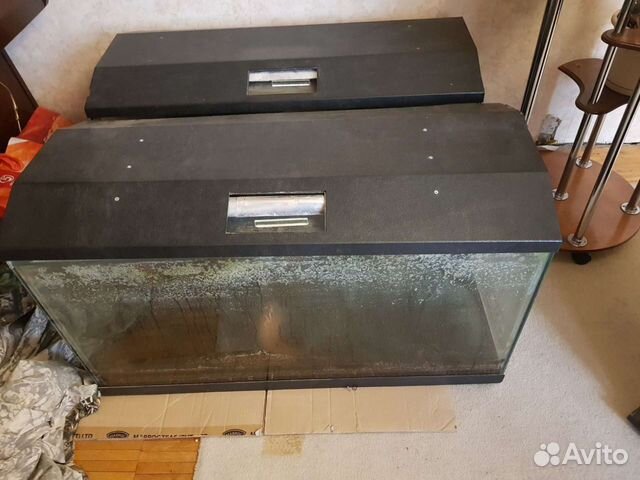 Три аквариум по 220л, маленькие объём не знаю. Отд