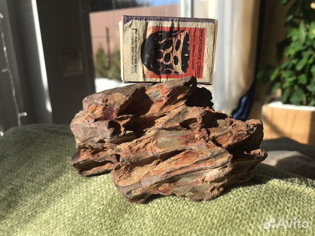 Камень/коралл для аквариума